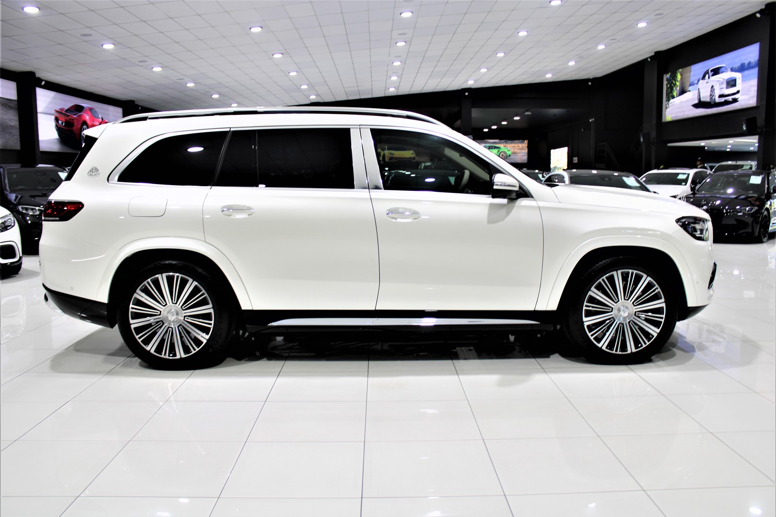 Mercedes-Benz GL GL MAYBACH S 600 4MATIC for Sale in Sandton