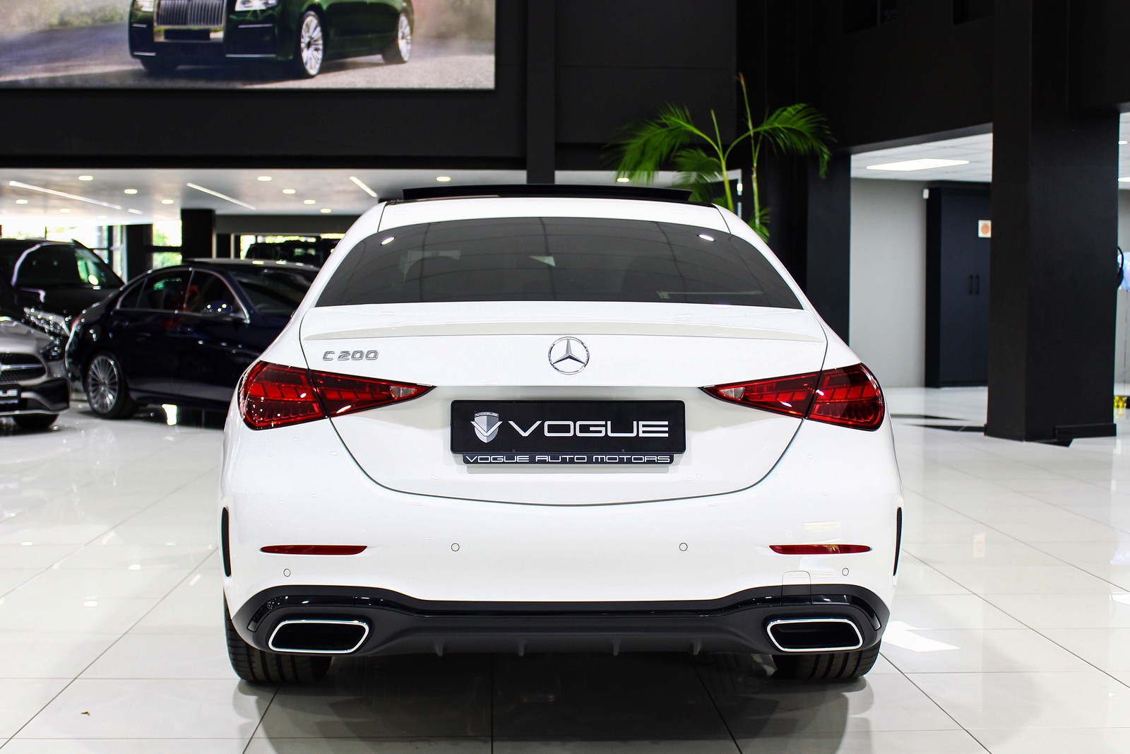 Mercedes-Benz C-Class C-Class C200 A/T (W206) for Sale in Sandton