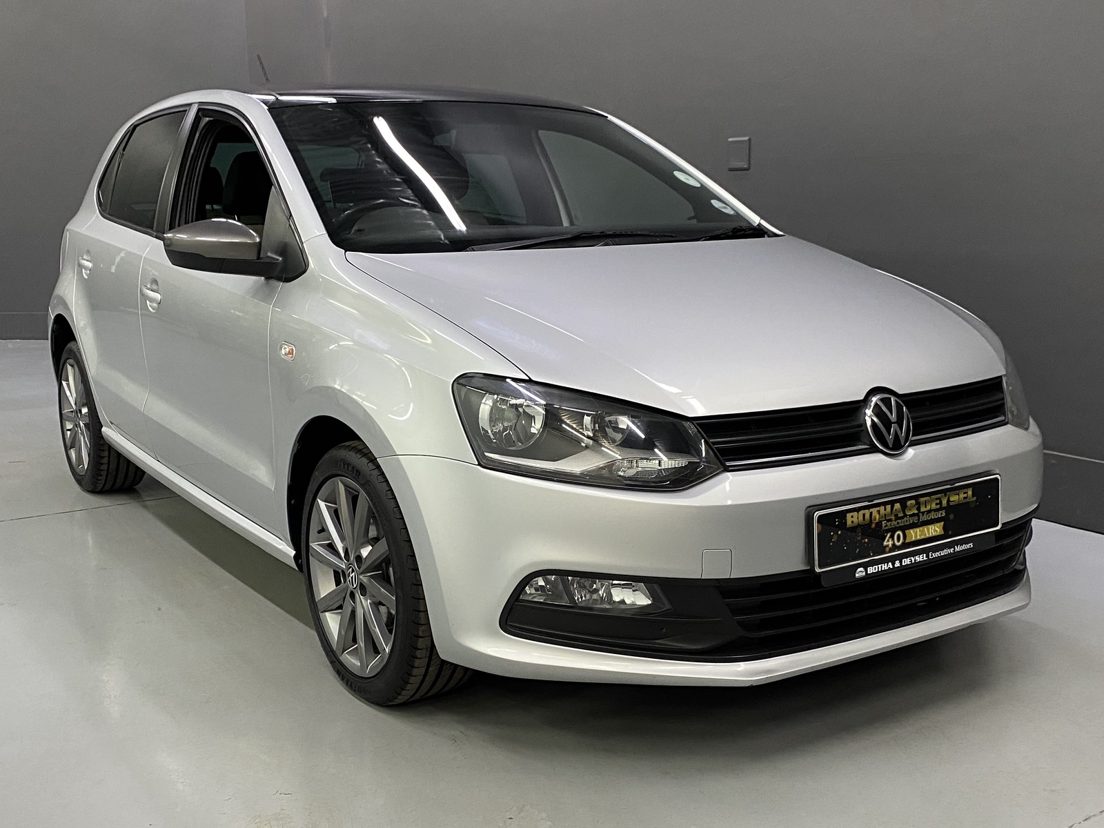 Volkswagen Polo Vivo Polo Vivo 1.4 MSWENKO (5DR) for Sale in Vereeniging